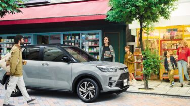 トヨタ：ライズの荷室寸法は大きい！？/サイズや容量を紹介 | Car Life